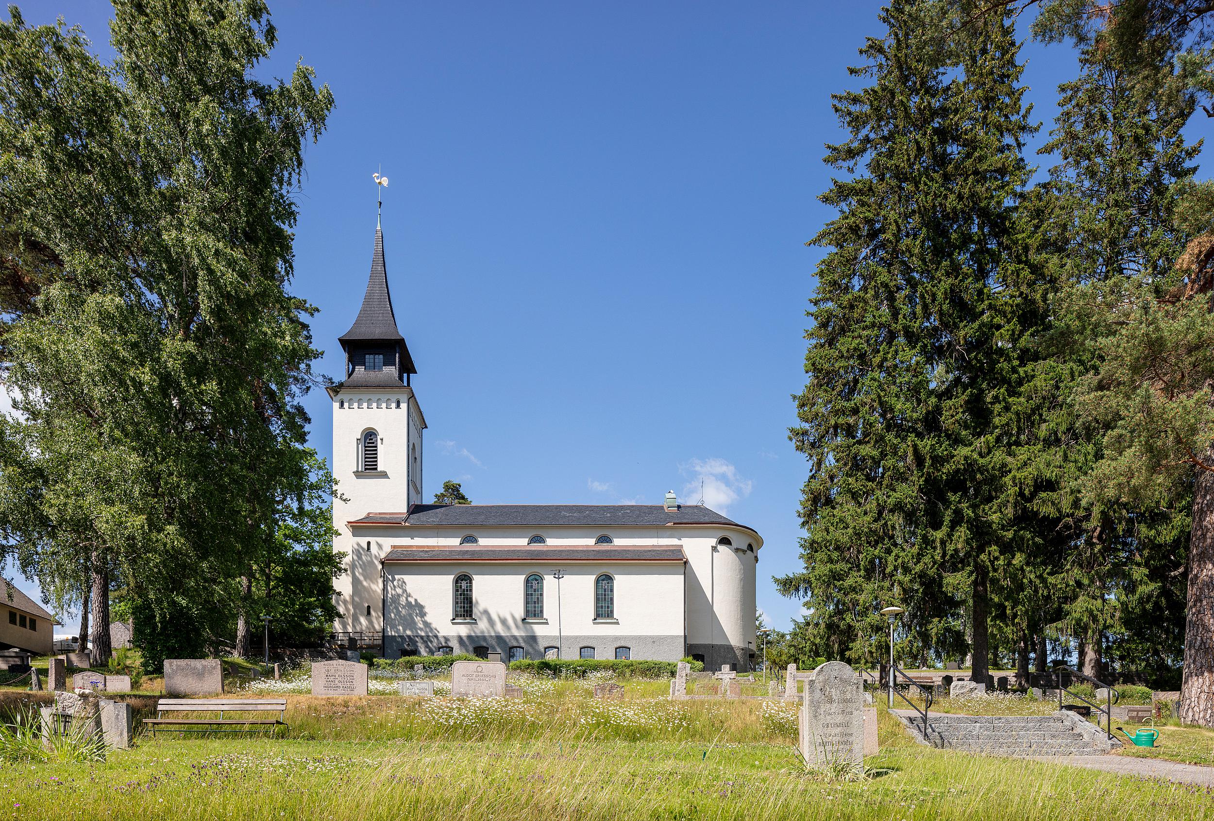 Boo Church, Renovation and Reconstruction - Projects - C.F. Møller