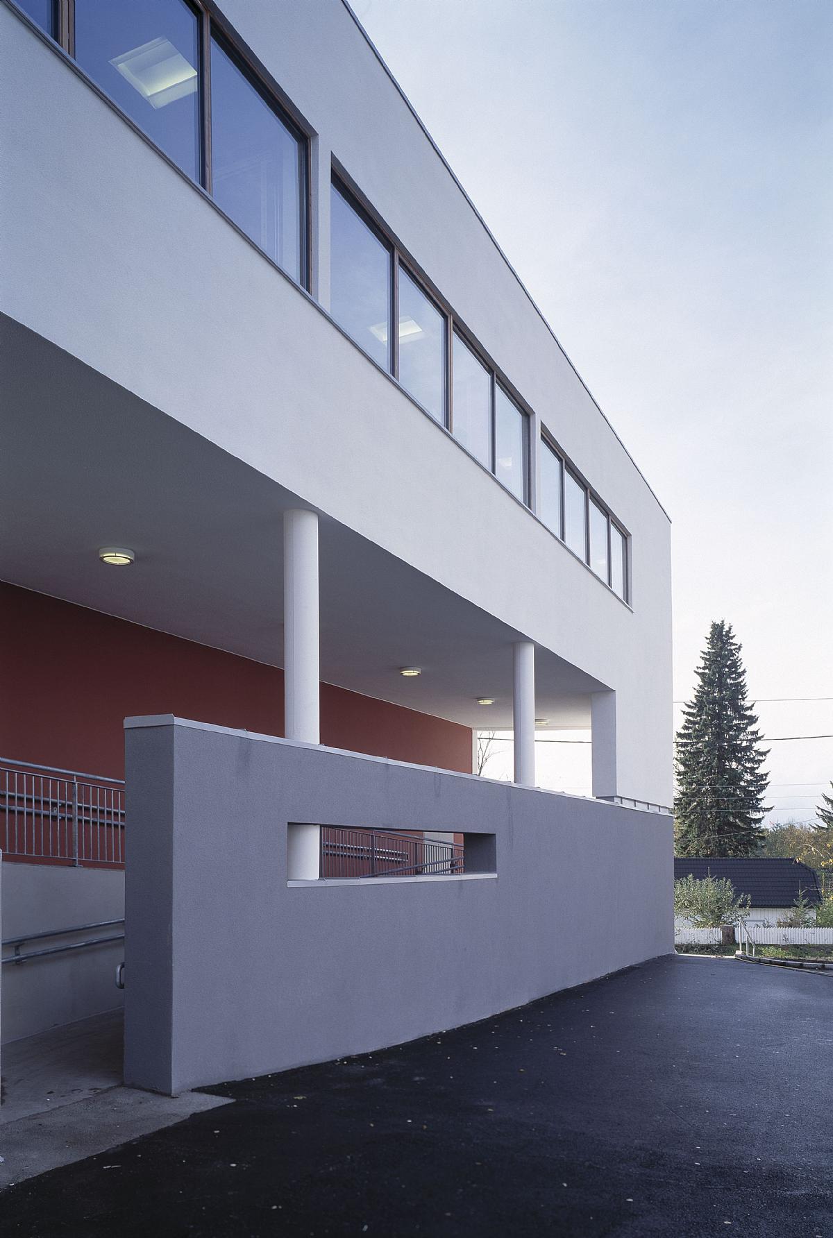 Holtet VGS - Projects - C.F. Møller