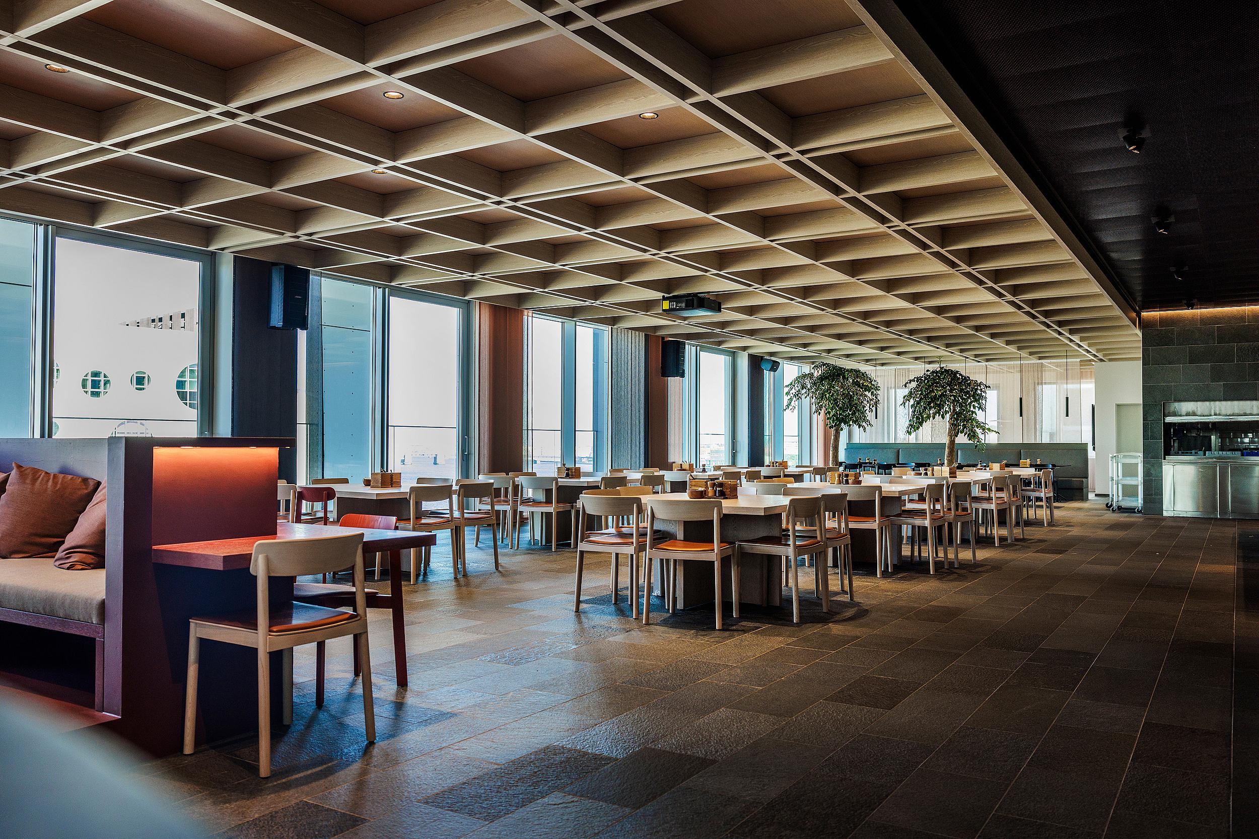 KANT office building - Projects - C.F. Møller