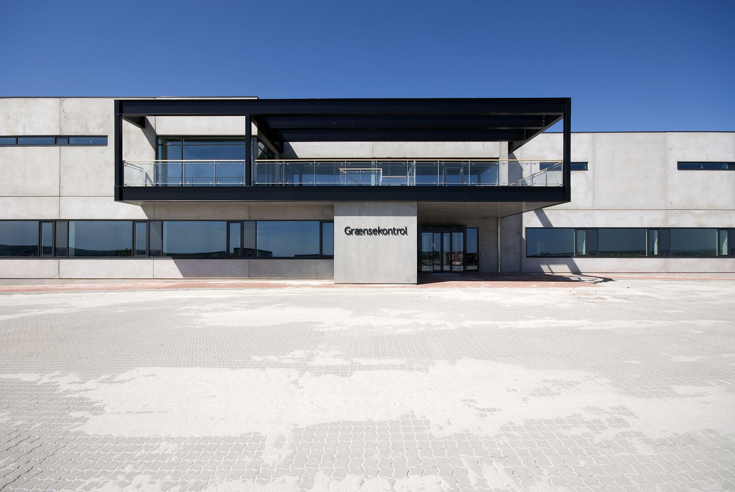 Port of Aarhus, Inspection Centre - Projects - C.F. Møller